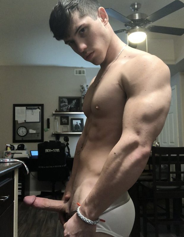 Derekmartin1 Deekaesthetic Photo 3