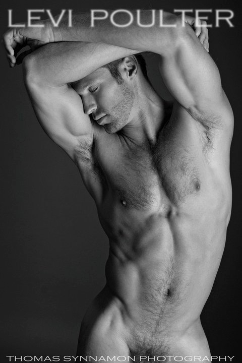 Levi Poulter Photo 32