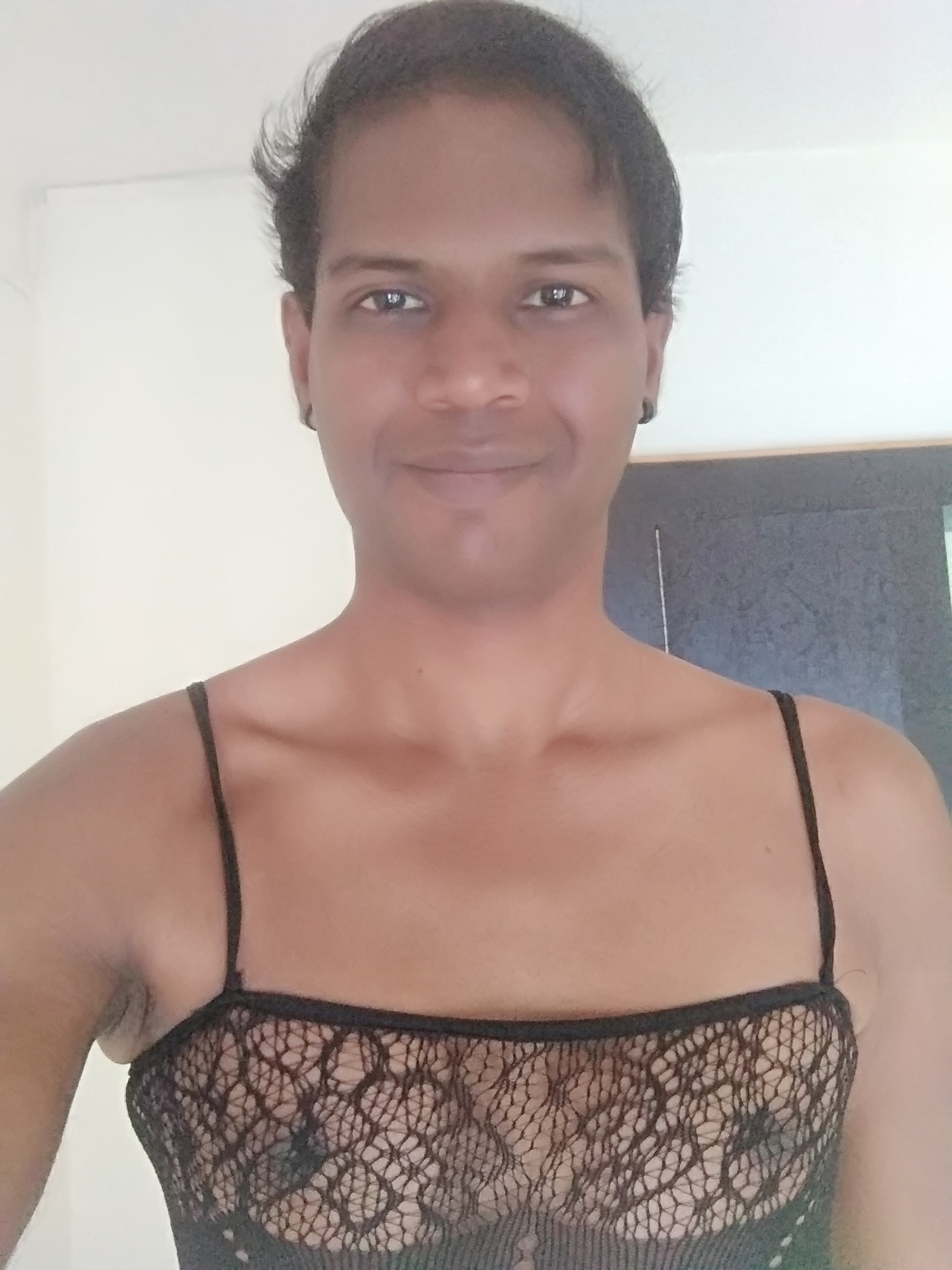 Pink Gay Photo 3