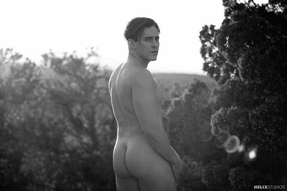 Josh Brady Photo 21