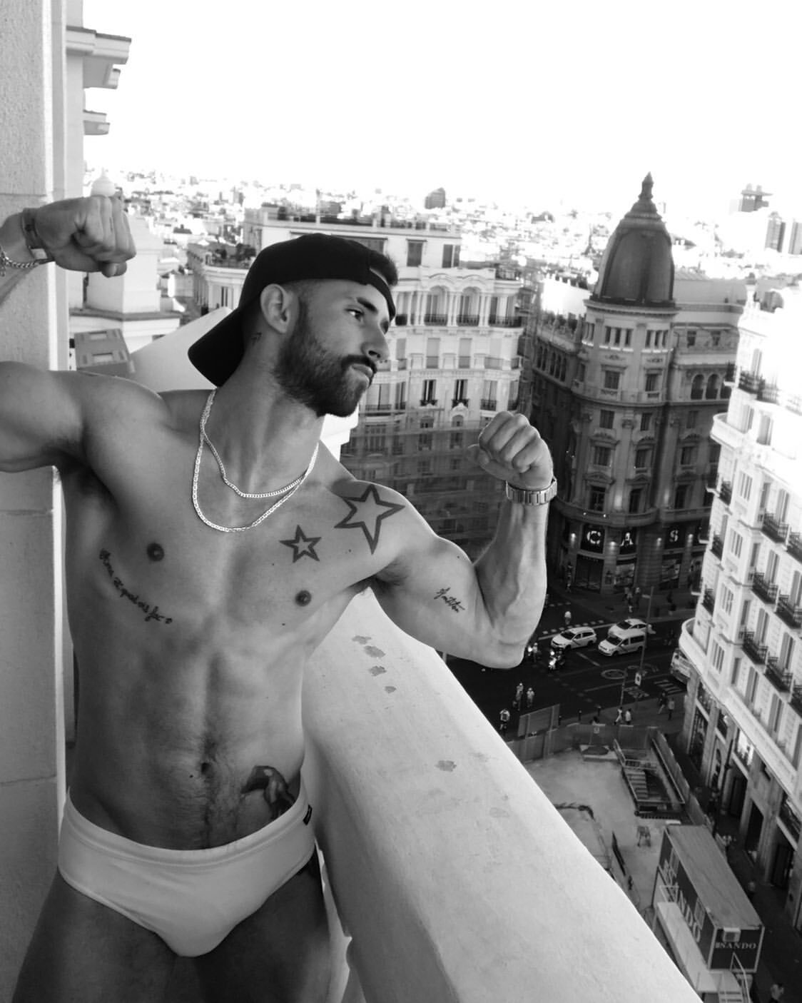 Sunny Colucci Photo 28