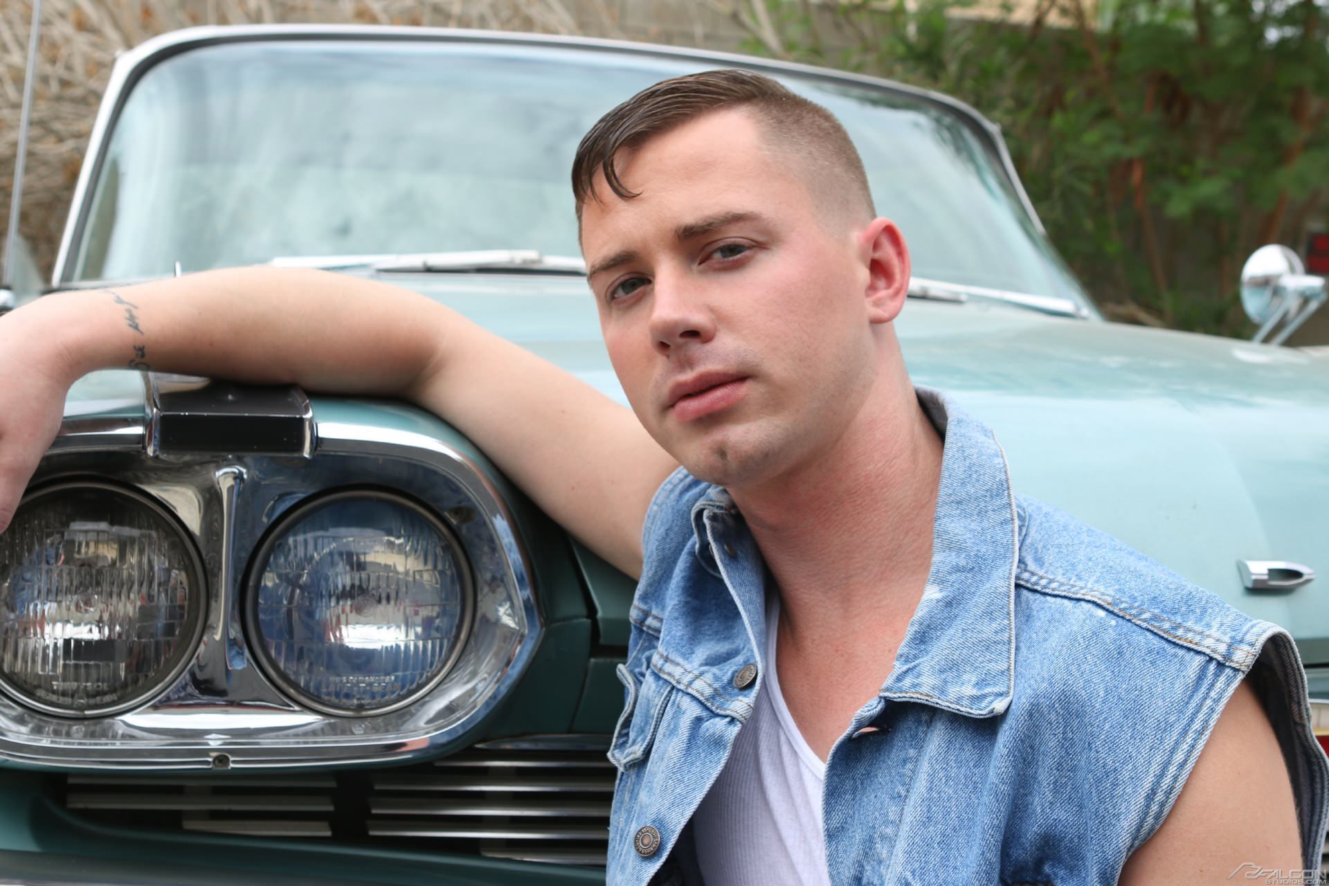Naked Sword Greasers Photo 15