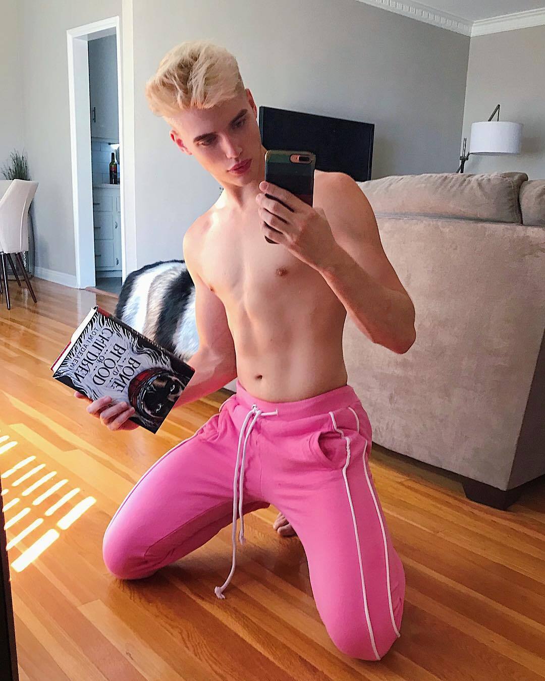 Lucas Dell Photo 20