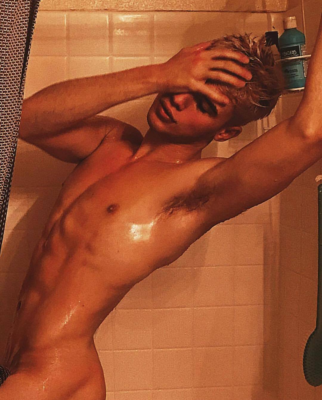 Lucas Dell Photo 52