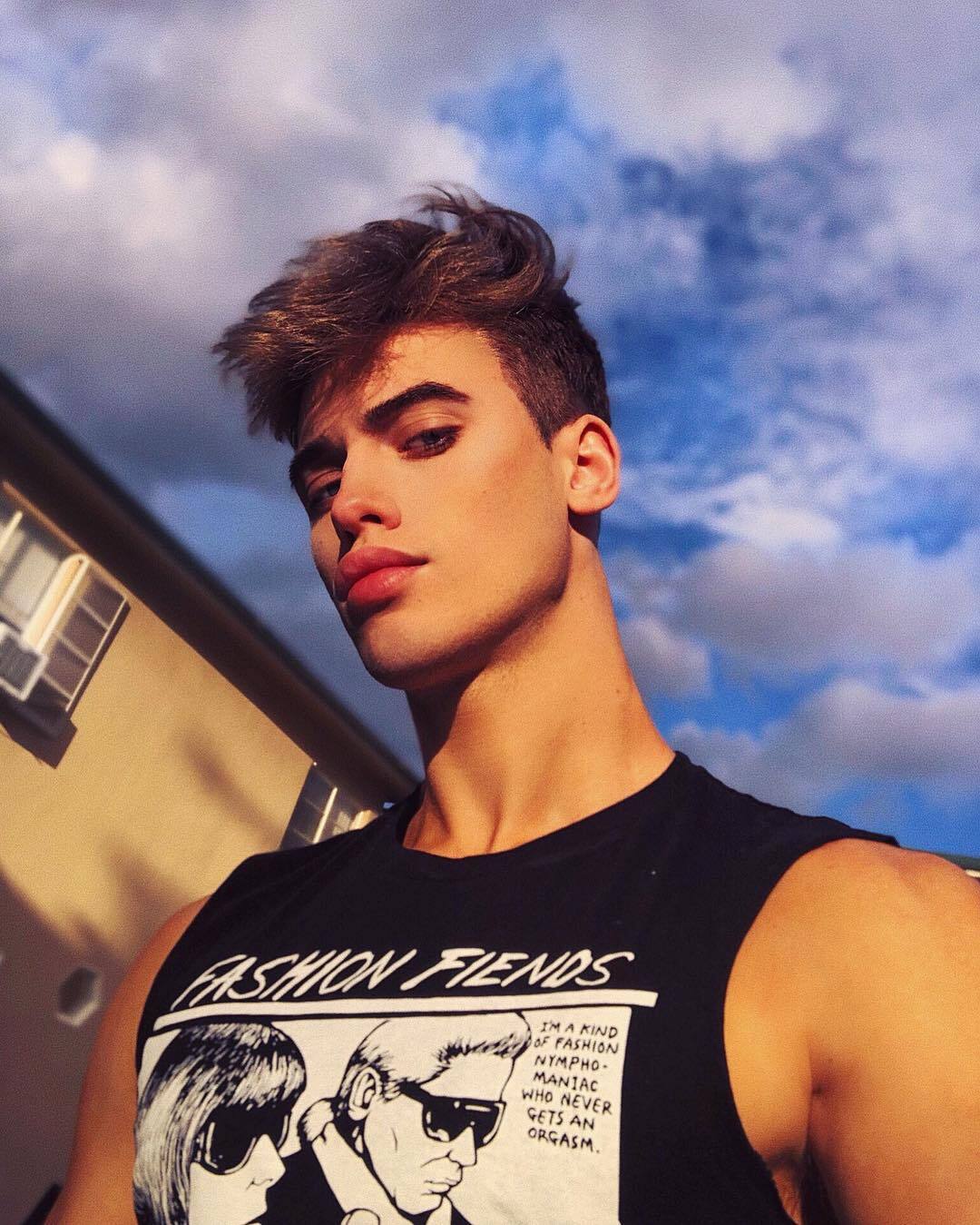 Lucas Dell Photo 69