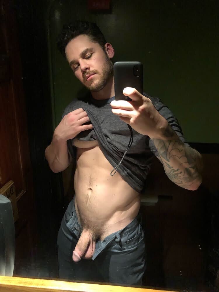 Matthew Camp Hot Photo 6