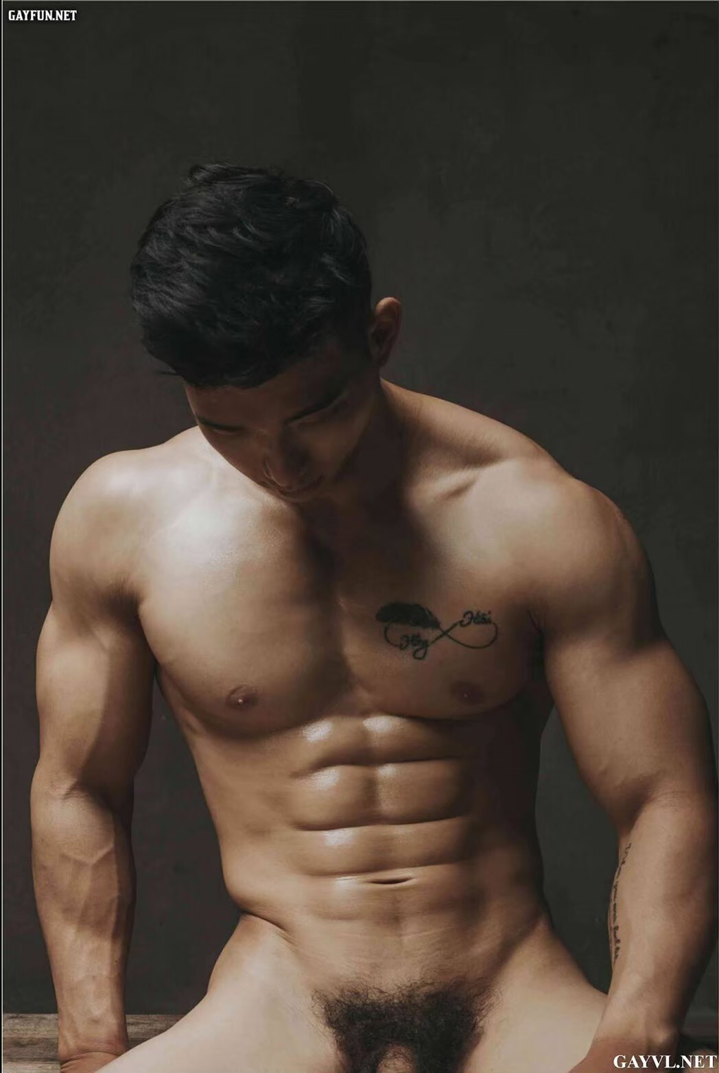 Bao Nguyen Hot Vietnamese Muscular Guy Photo 19