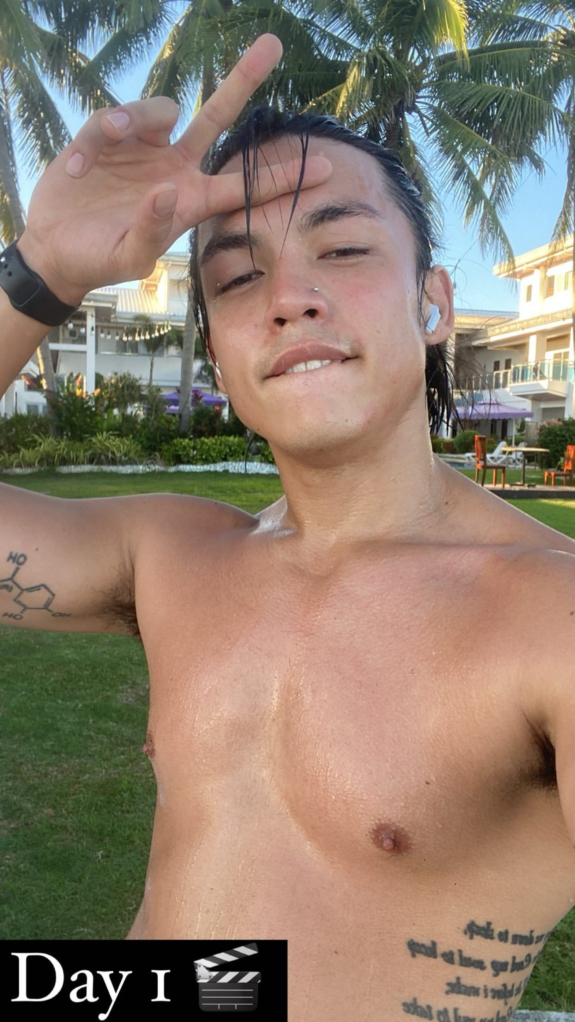 Alex Diaz Sexy Photo 14