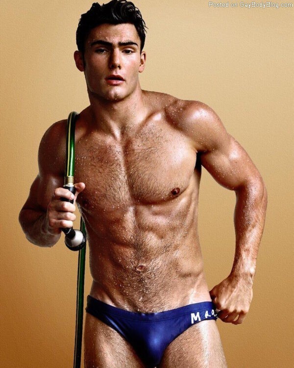Gorgeous Levi Conely Photo 6