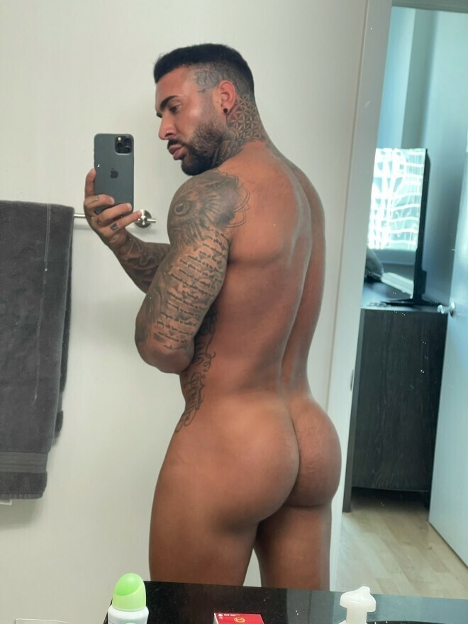 Brazilian 492 Photo 24