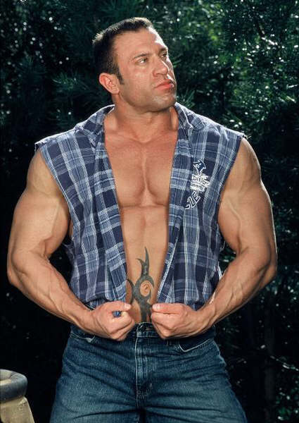 Jake Gianelli Photo 24