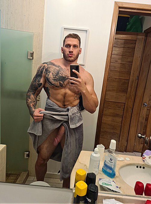 Alejandro H Rodriguez Monster Dick Photo 34 