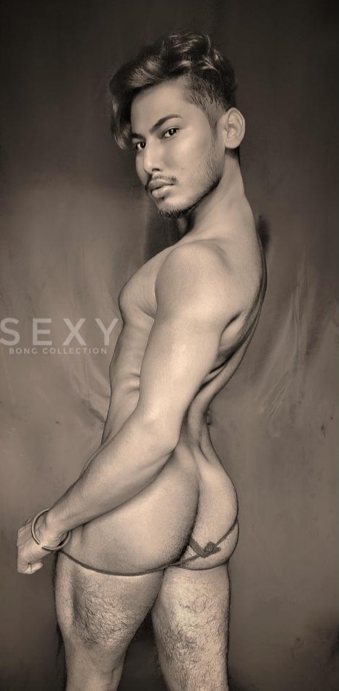 Bong Hunk Photo 1