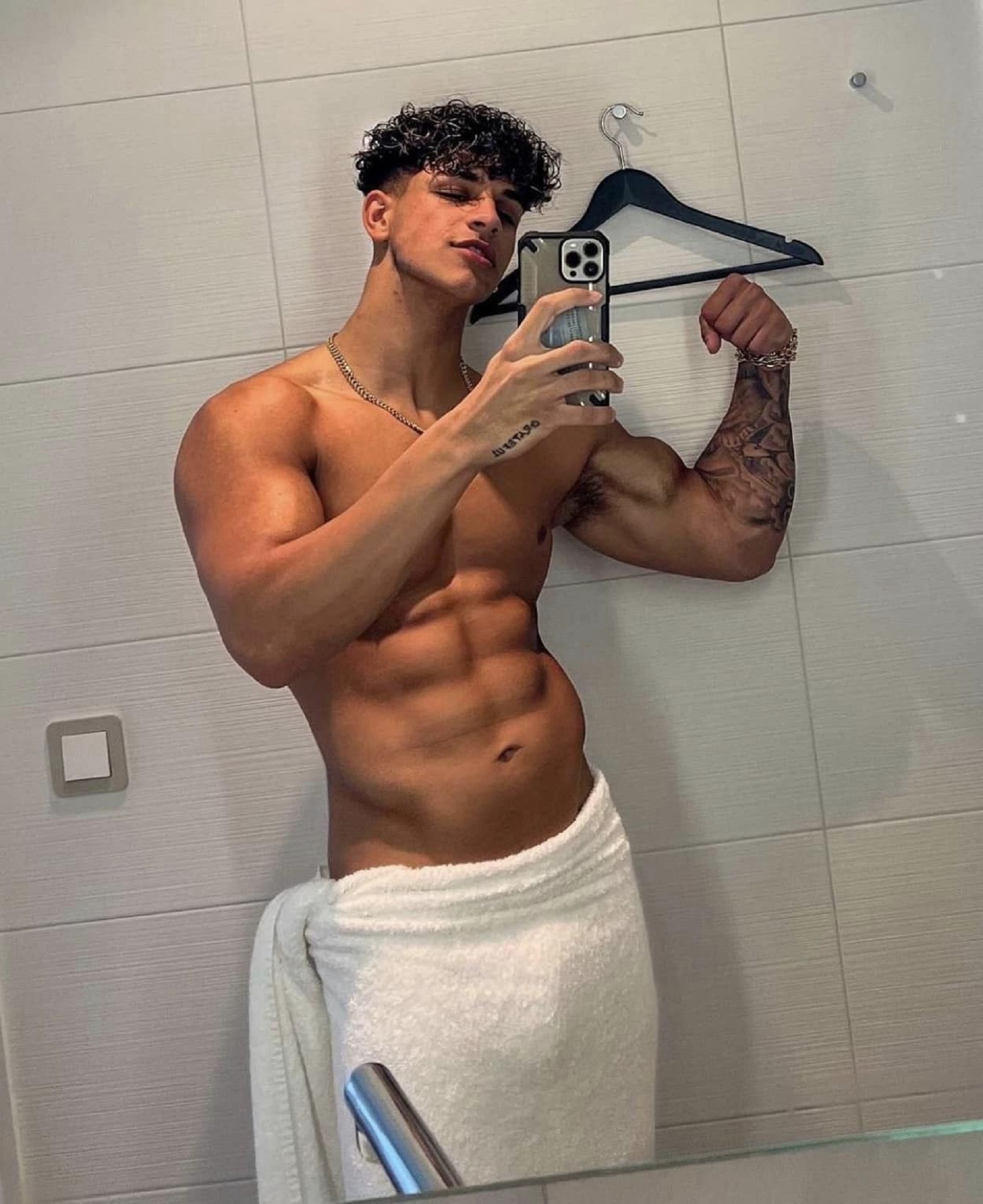 Arminio Male Hotness 1 Photo 2