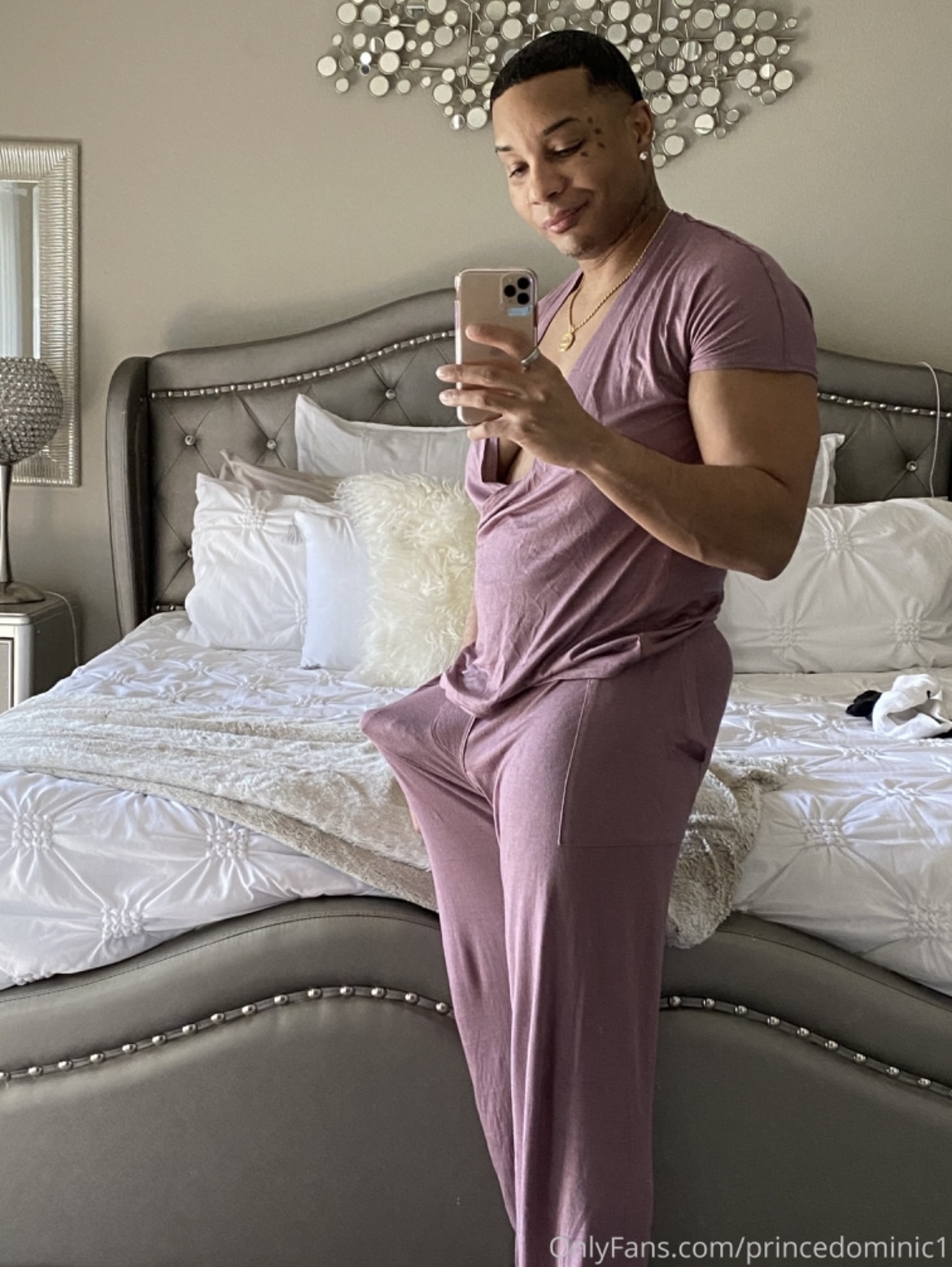 Big Dick Cis Male With Gynecomastia Photo 4
