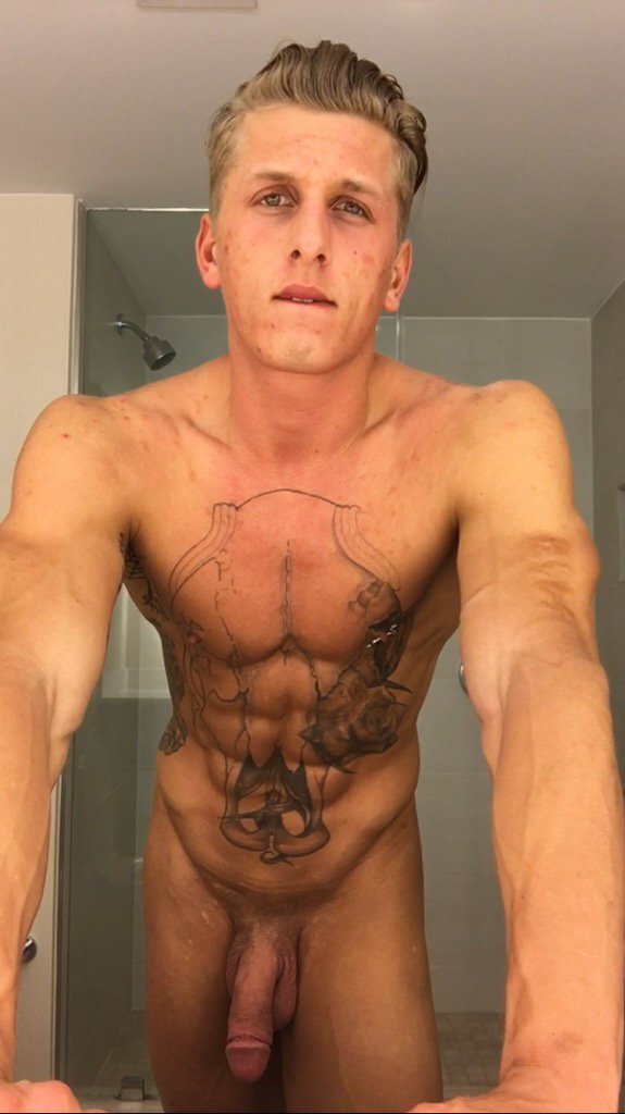 Julian Jaxon Photo 28