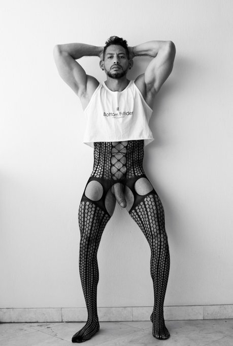 Miguel Rey Photo 66