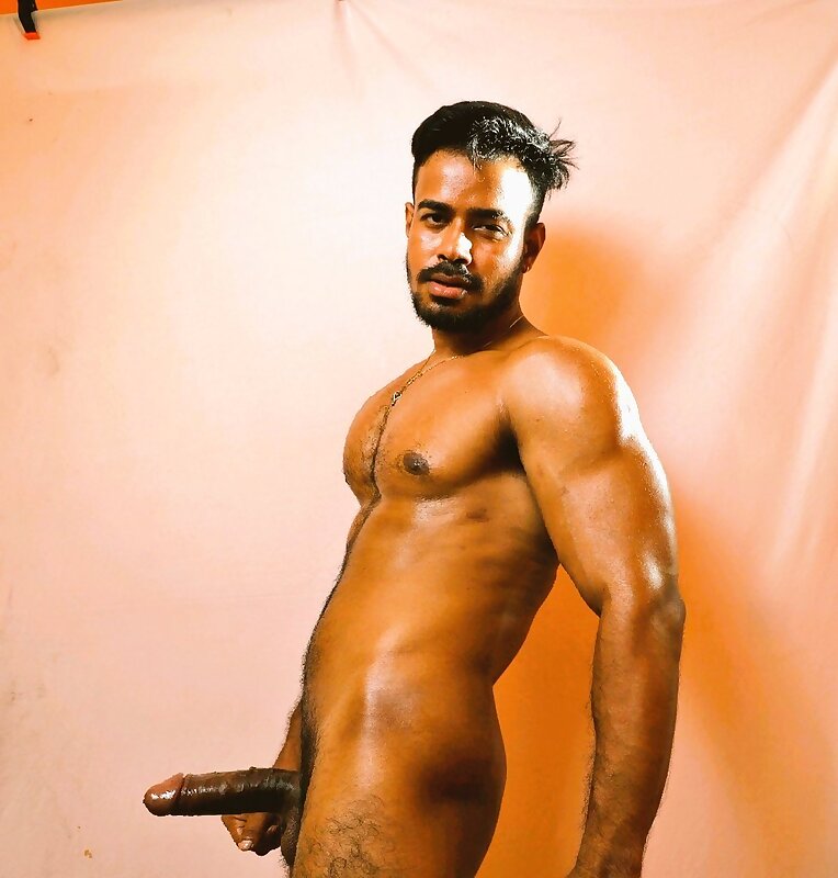 Indian Nude Men Photo 36