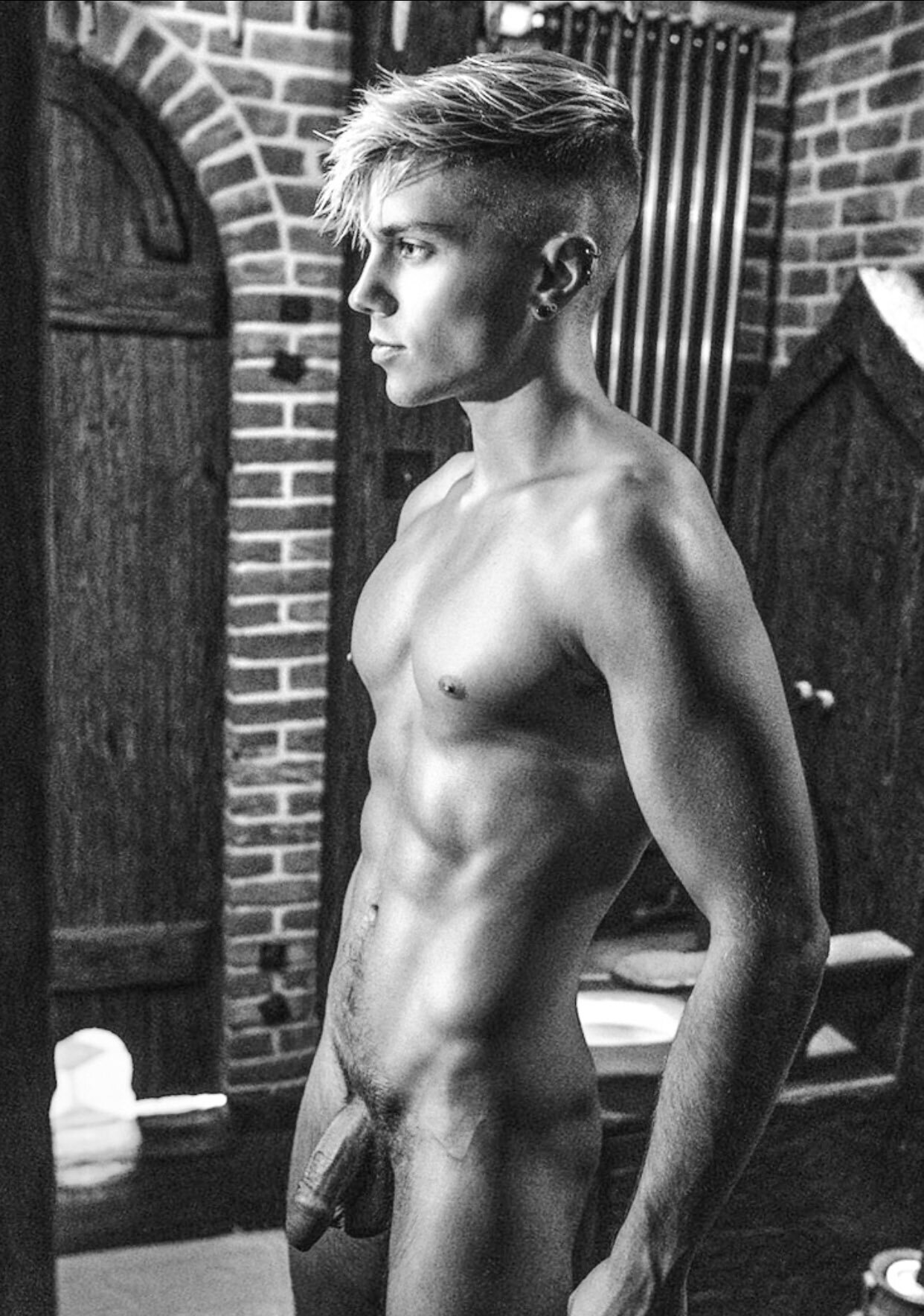 Male Beauties Photo 75 