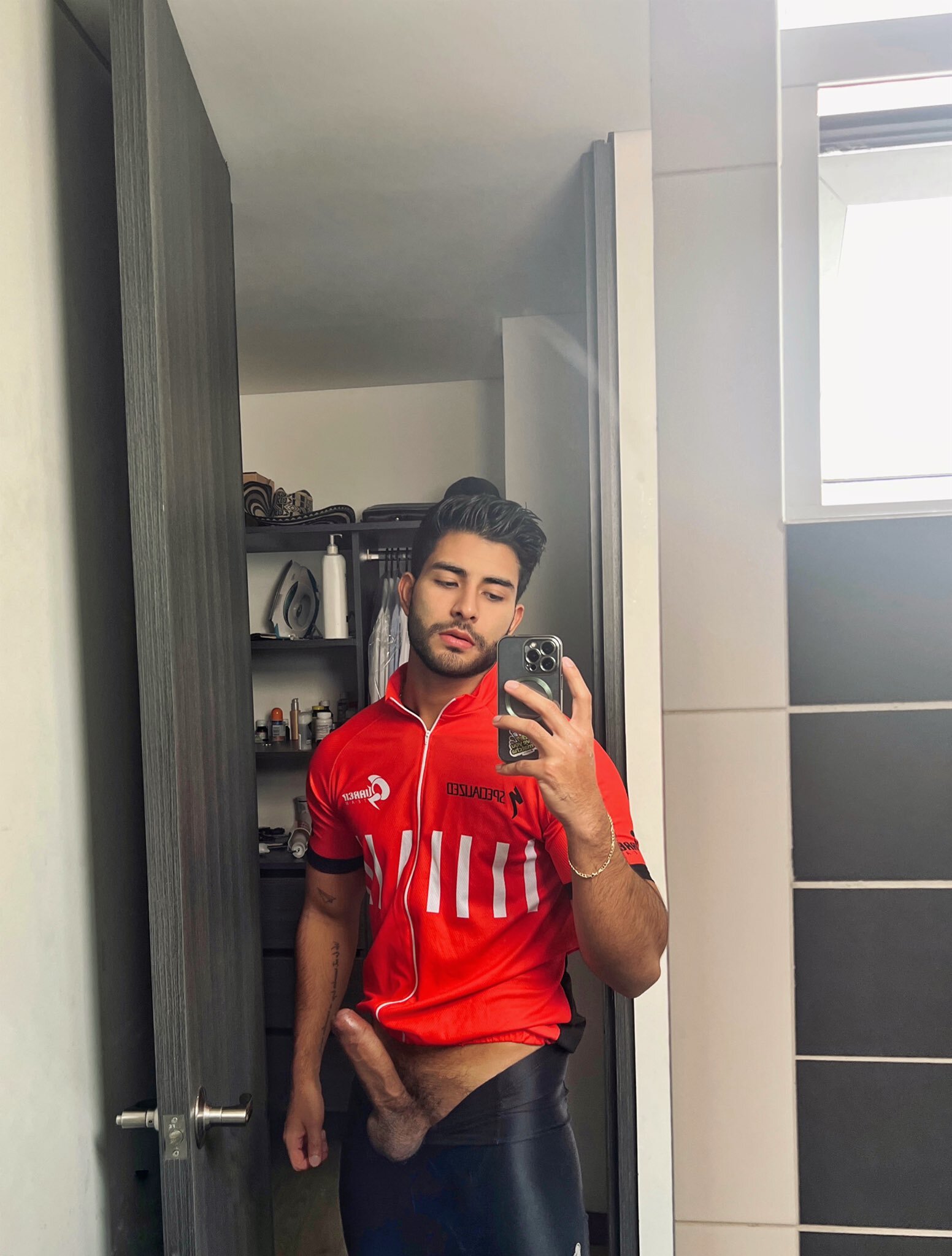 Andres Milan Photo 25