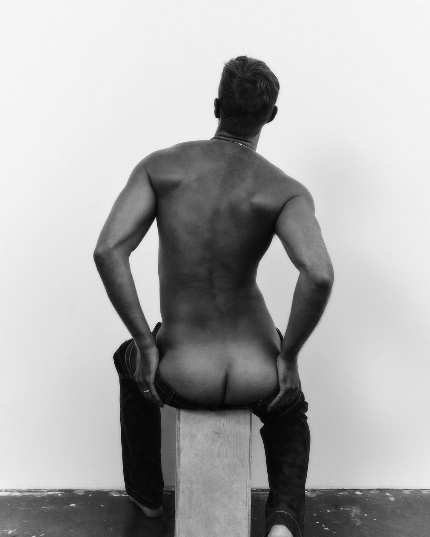 Mitch Walker Photo 9