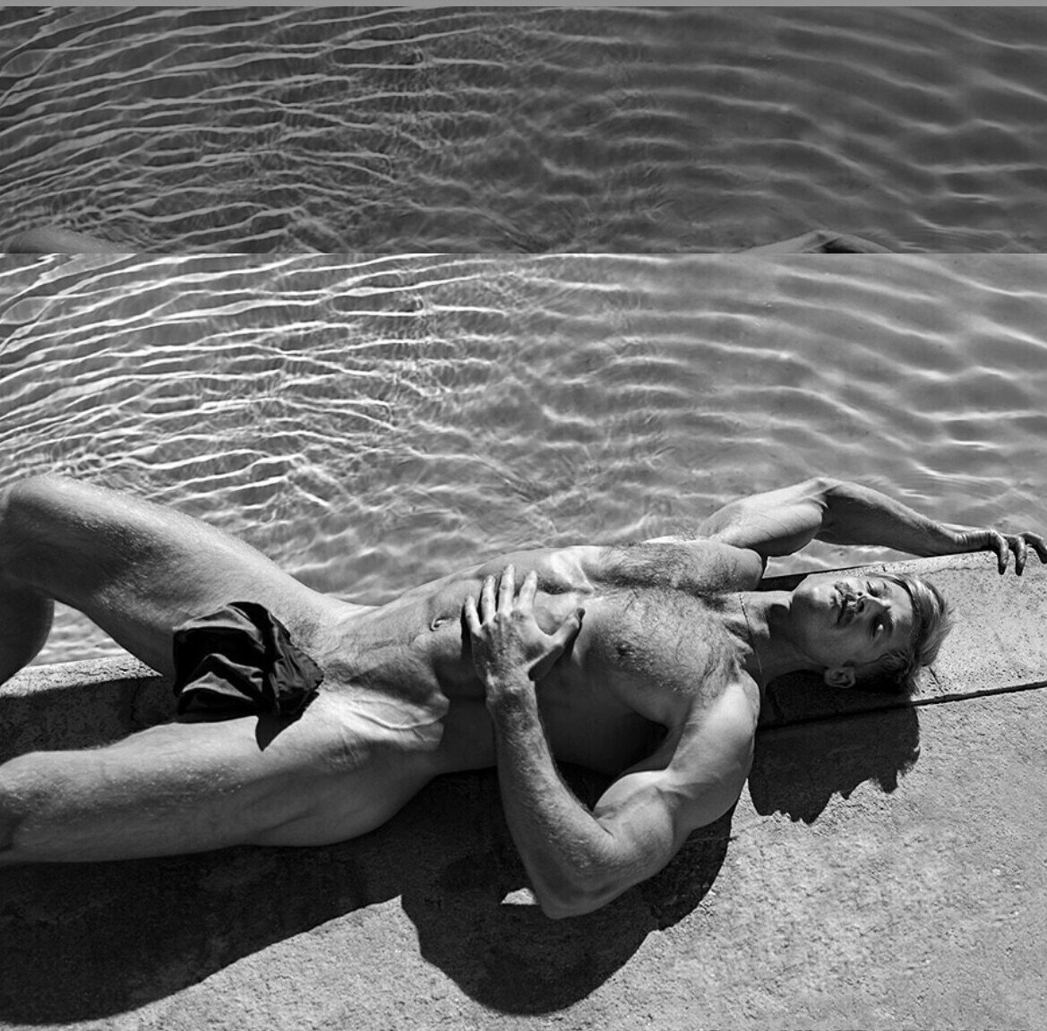 Hot Men 22 Photo 1
