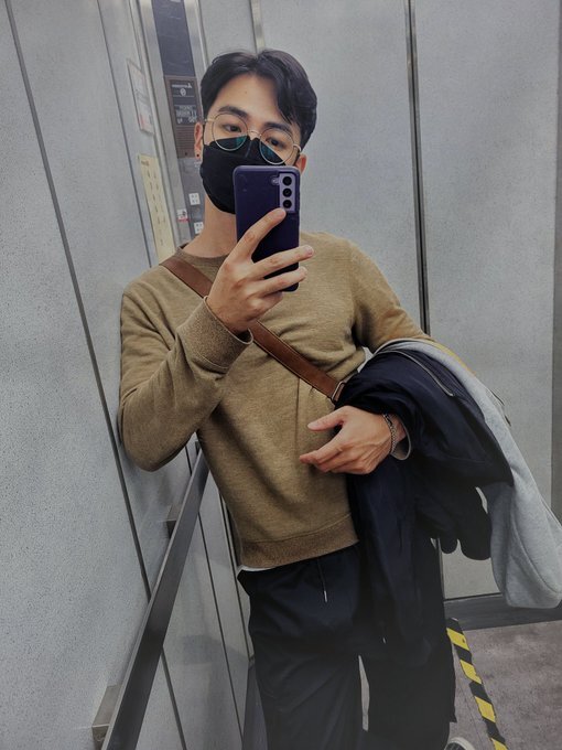 Chen Hum Photo 72