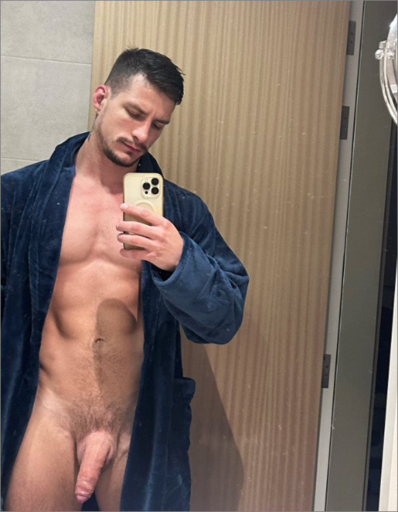 Salvador Martin Hot Body And Dick Photo 11