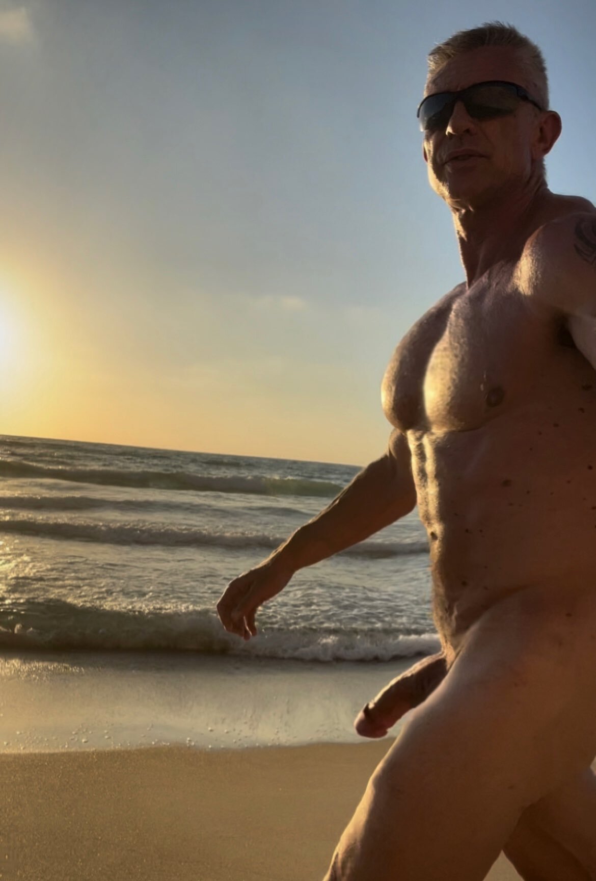 Muscle Daddy 3 Photo 20