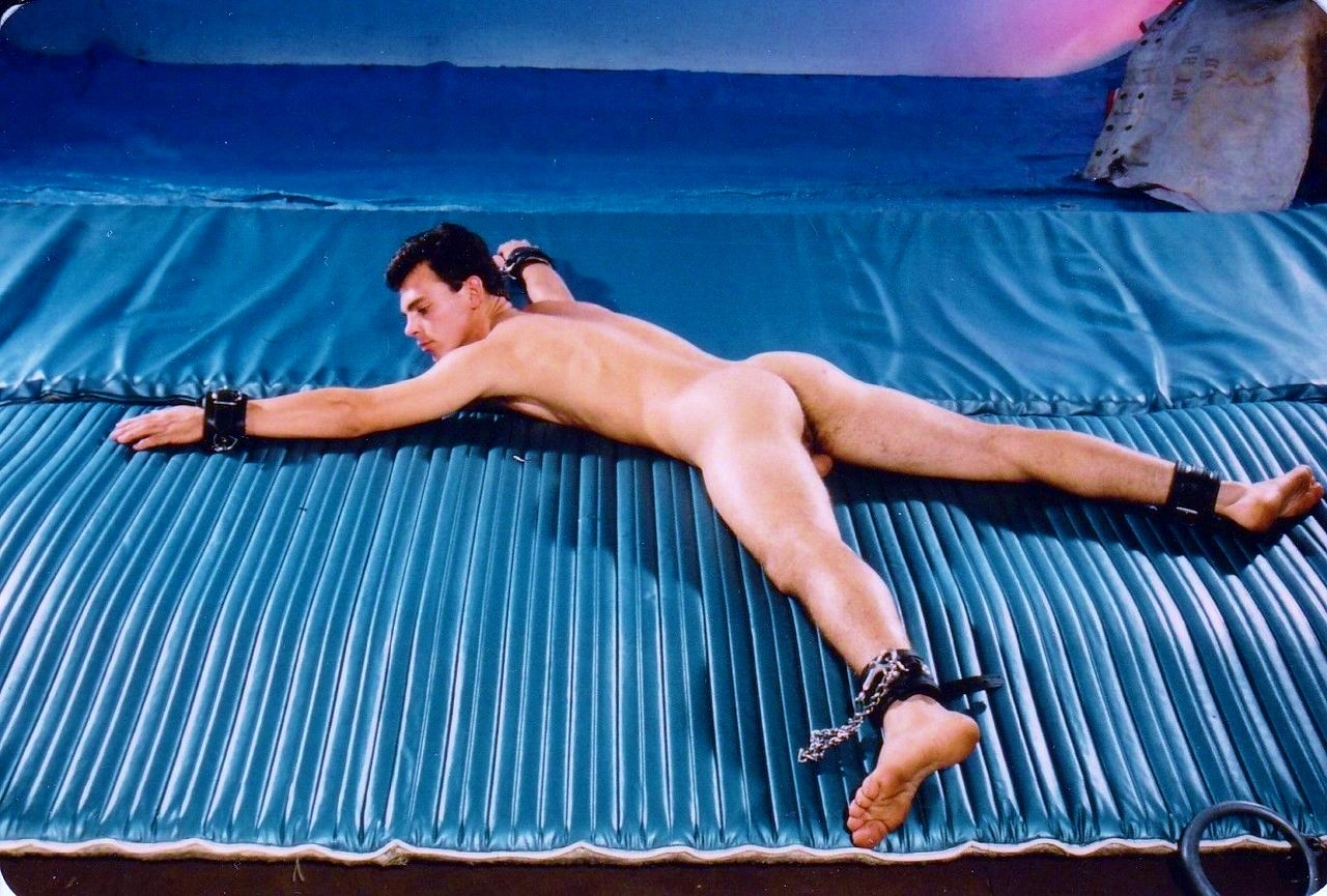 Hairy Uncut Men Photo 45