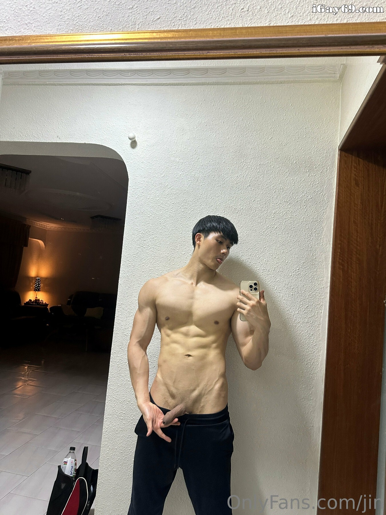 Aiden Jin Photo 73