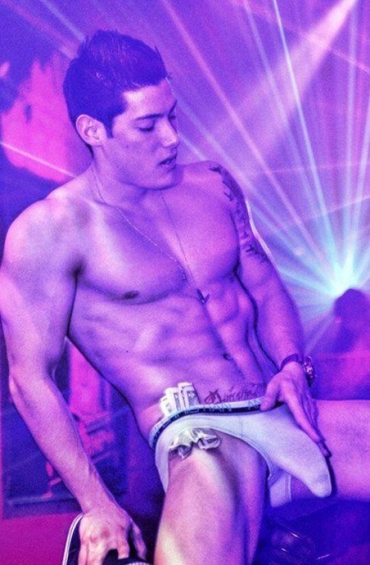 Bulges Vol10 Photo 11