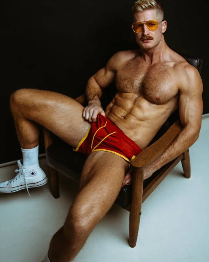 Matthew Dubbe Photo 17