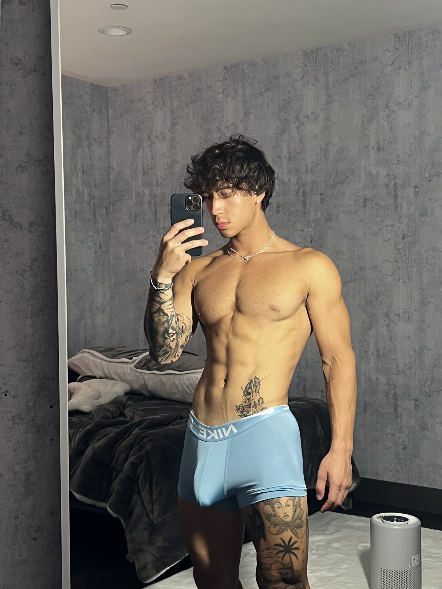 Evan Lamicella Set 2 Photo 4
