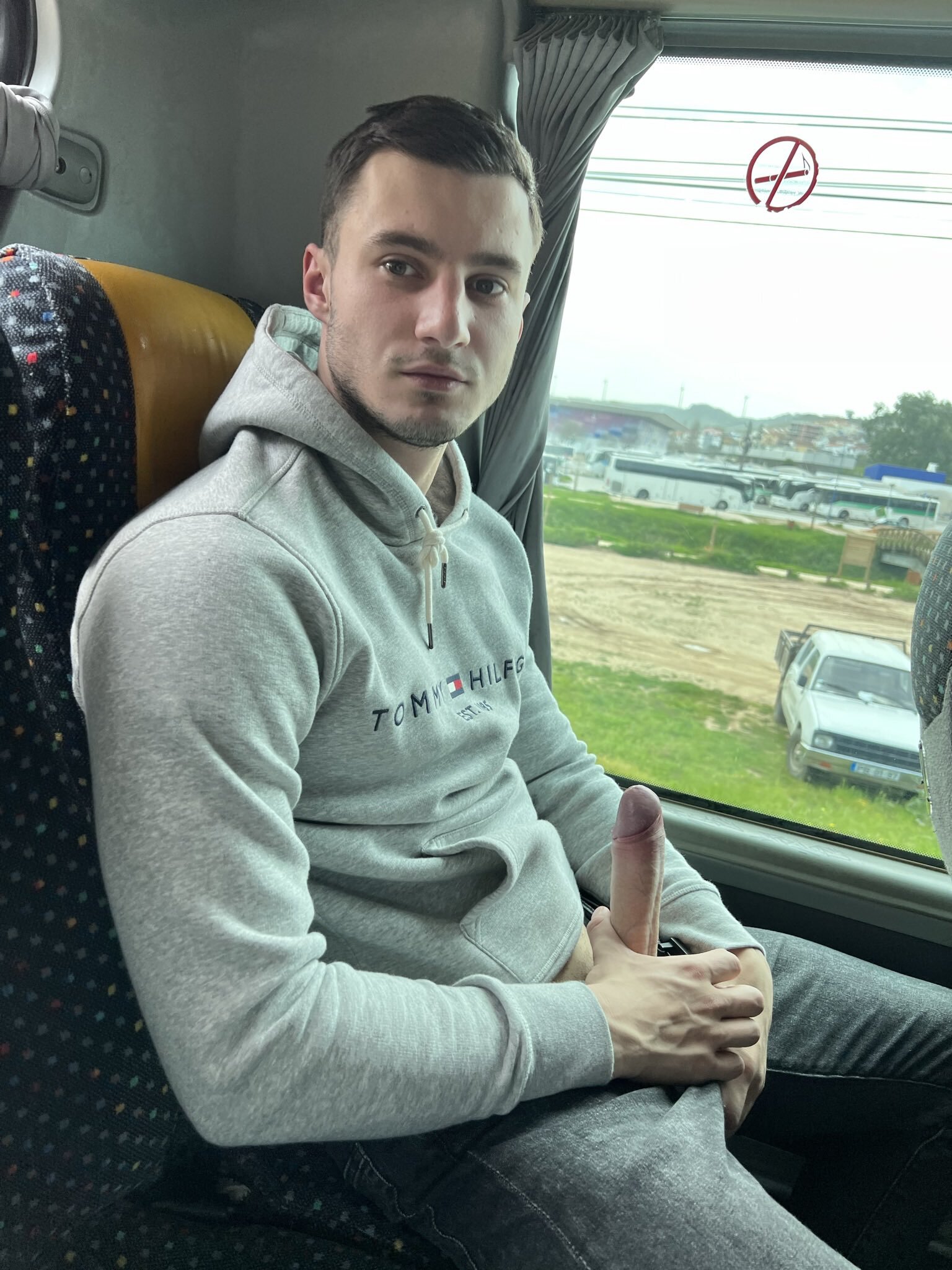 Max Barz Photo 20