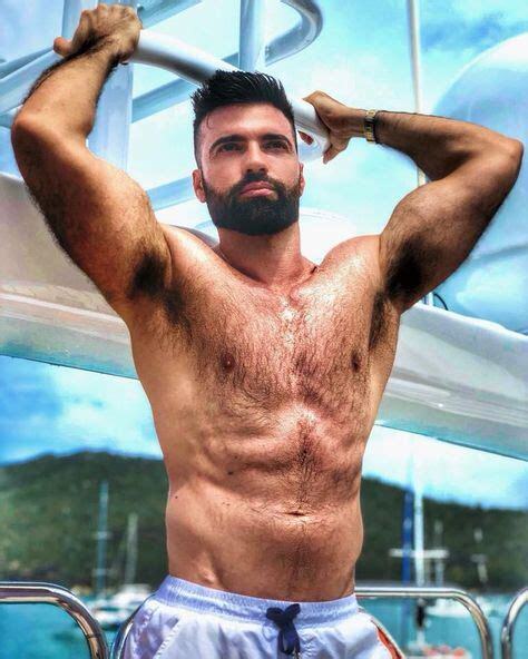Dario Owen Photo 48