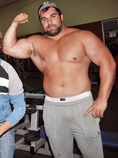 Beefy Muscle Guys Photo 103