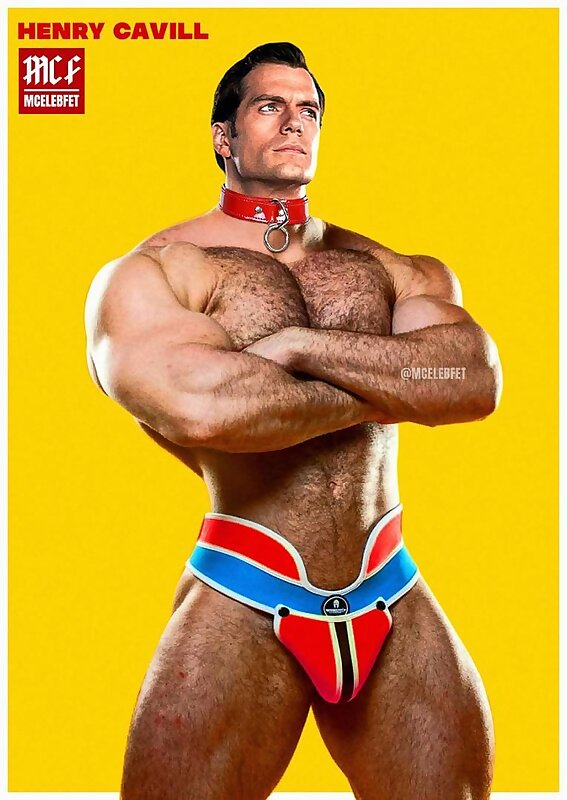 Henry Cavill Fakes Goonboard Photo 45