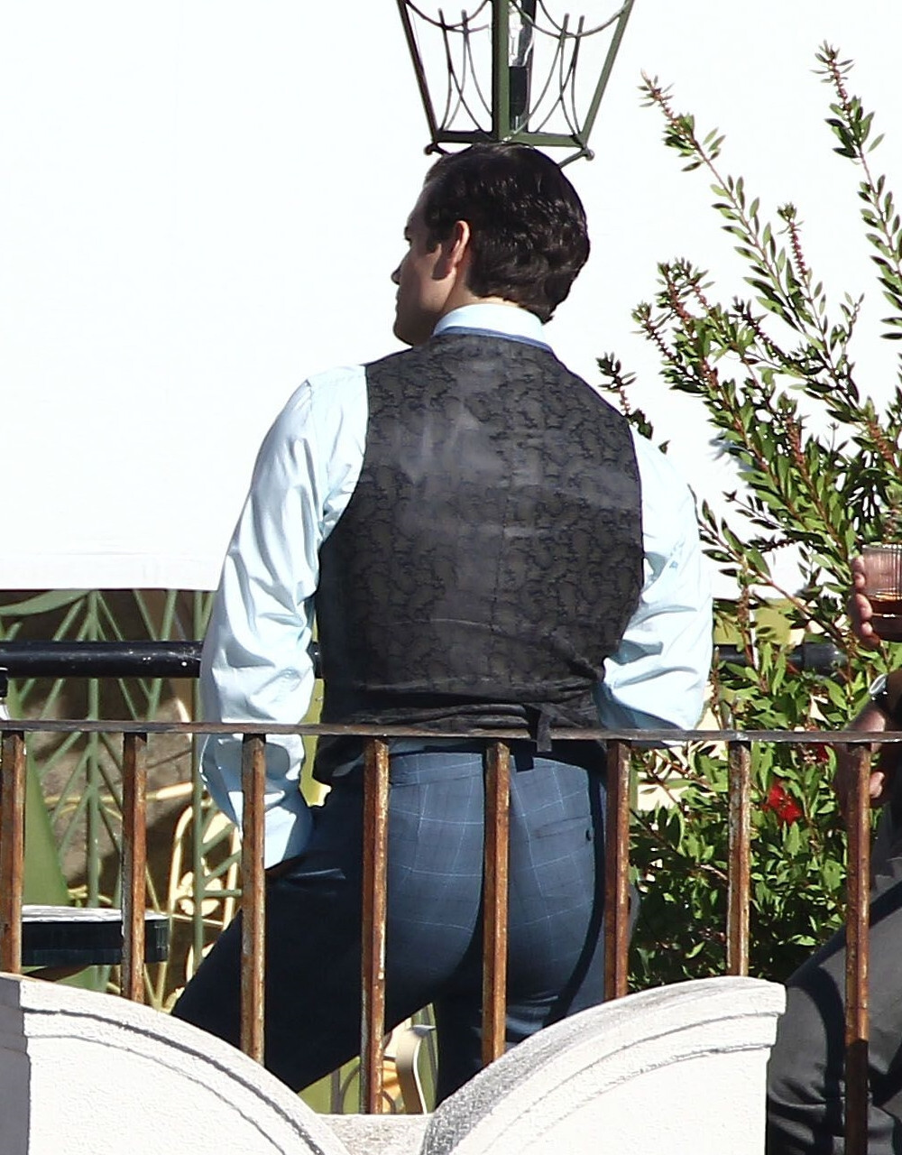 Henry Cavill Fakes Goonboard Photo 57