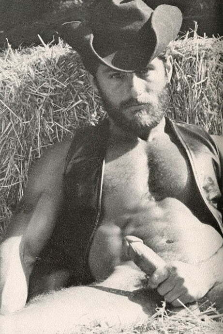 Vintage Gay Naked Photo 19