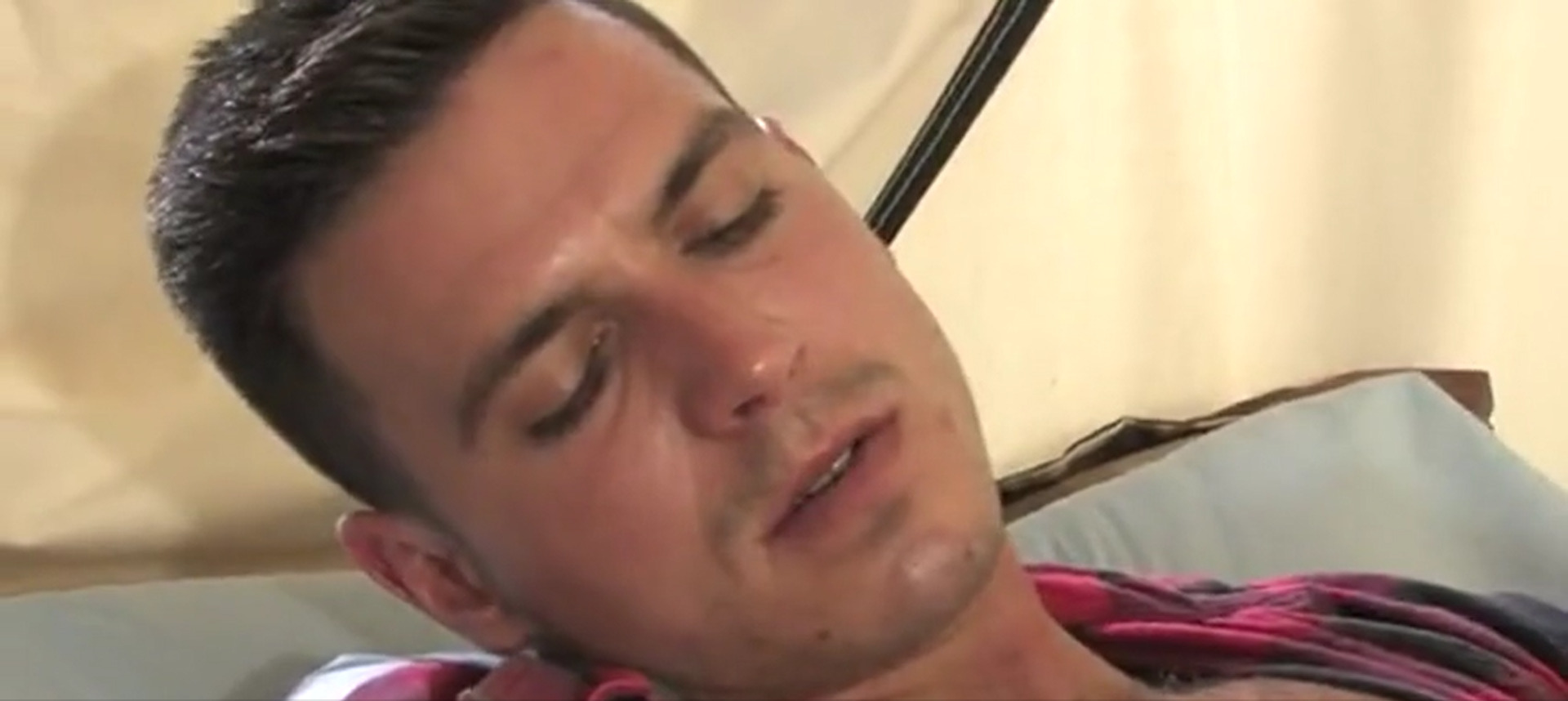 Paddy O´brian And Marcus Ruhl In The Tent 2 Photo 3