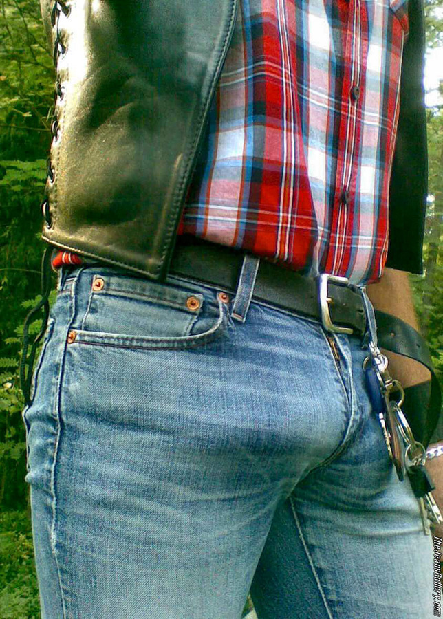 Bulges In Jeans Vol 1 Photo 6