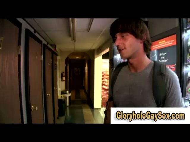 Gay Gets Himself Off Until He Cums