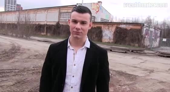 Hot Guy Giving Head