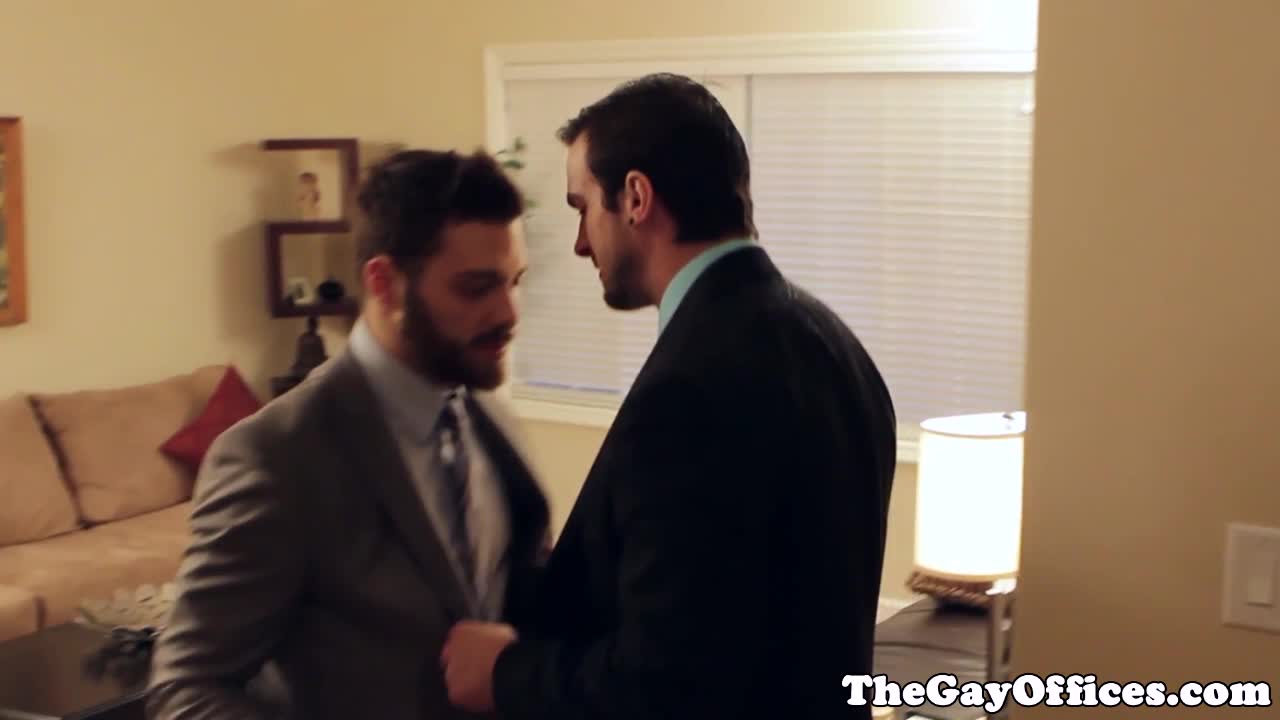 Muscle Hunks Assfucking After Office Hours