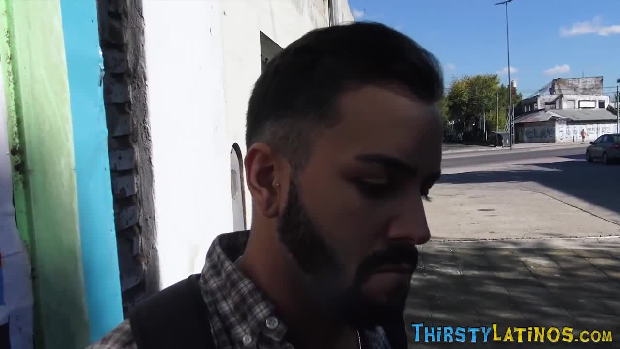 Gay Latinos Beard Jizzed After Pov Tug