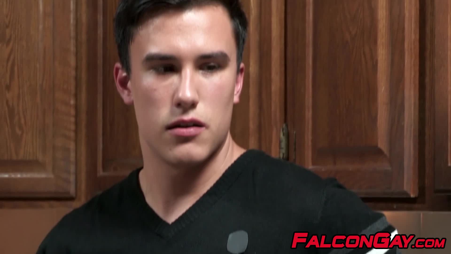 Jock Jerks Off Watching Two Fit Guys Fucking Deep And Raw