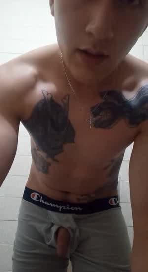 Sexi Tatoo Hunk