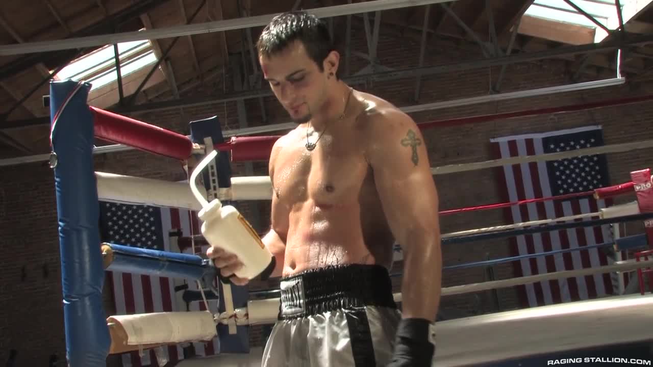 Hot Boxer Solo In Fighting Ring
