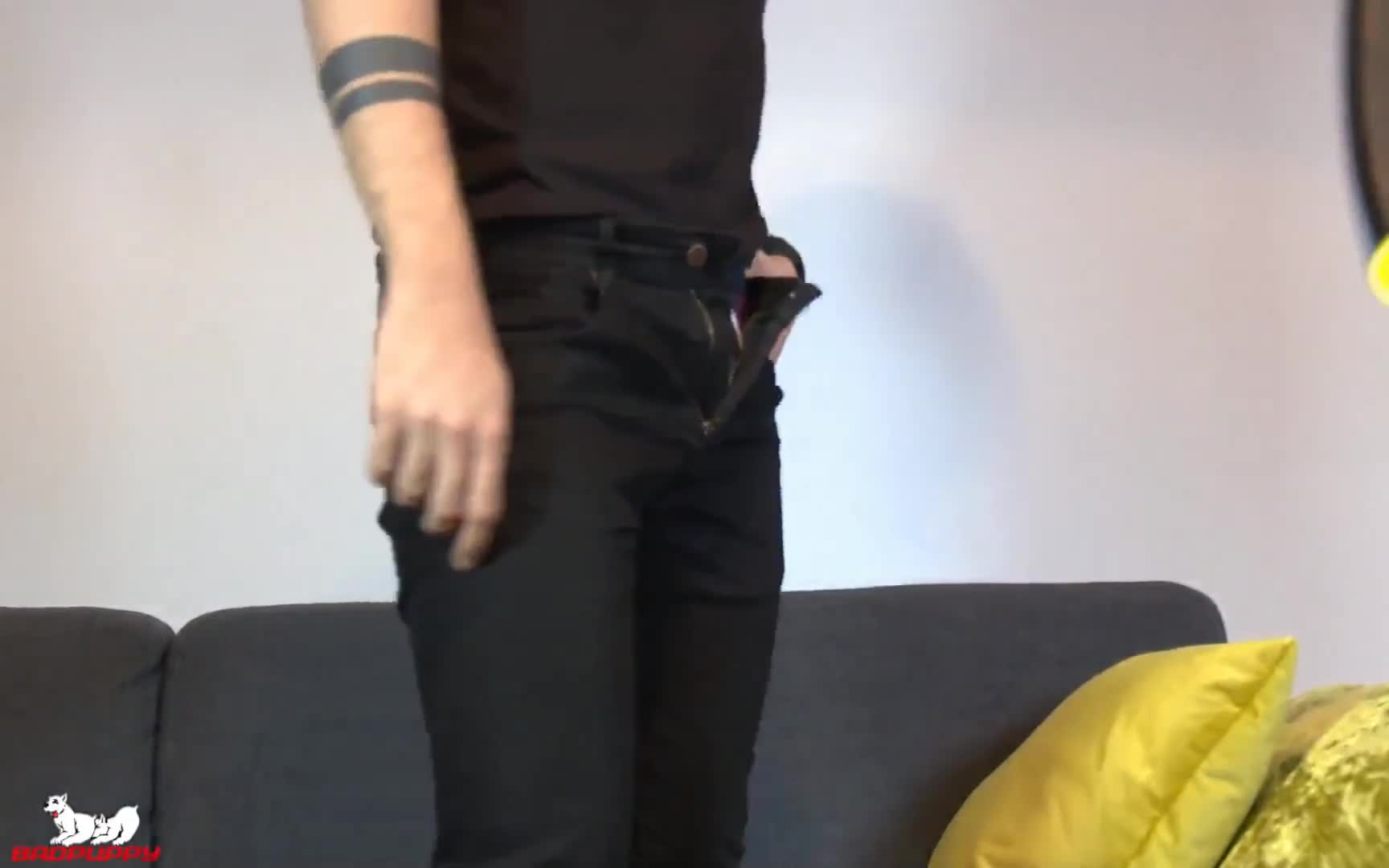 John Cums